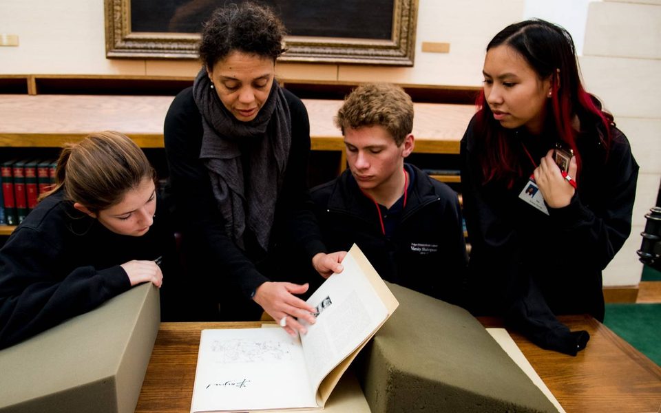 Membership at the Folger | Folger Shakespeare Library